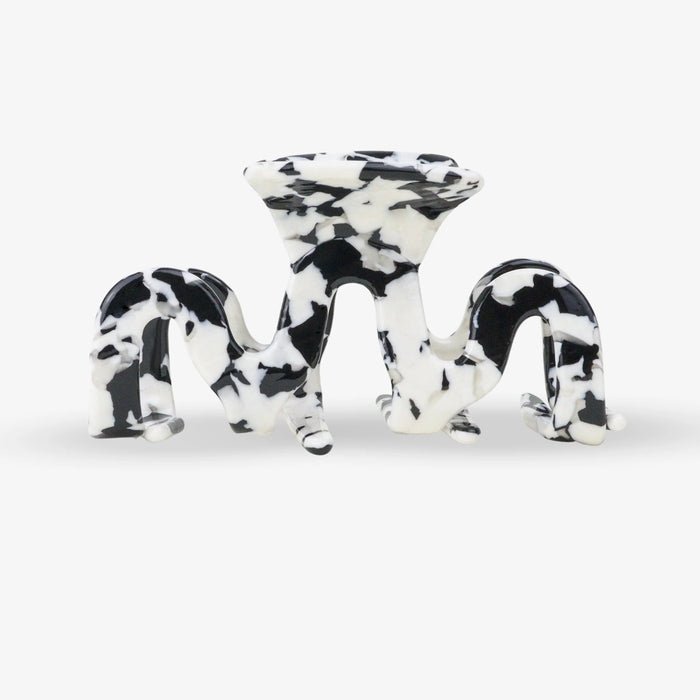 Sasstie Grand Wave Black Marble Hair Clip – Blanda Beauty